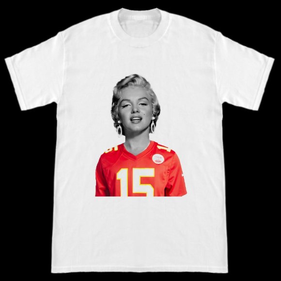 Shirts | Marilyn Monroe Wearing Patrick Mahomes Kc Chiefs Jersey T ...